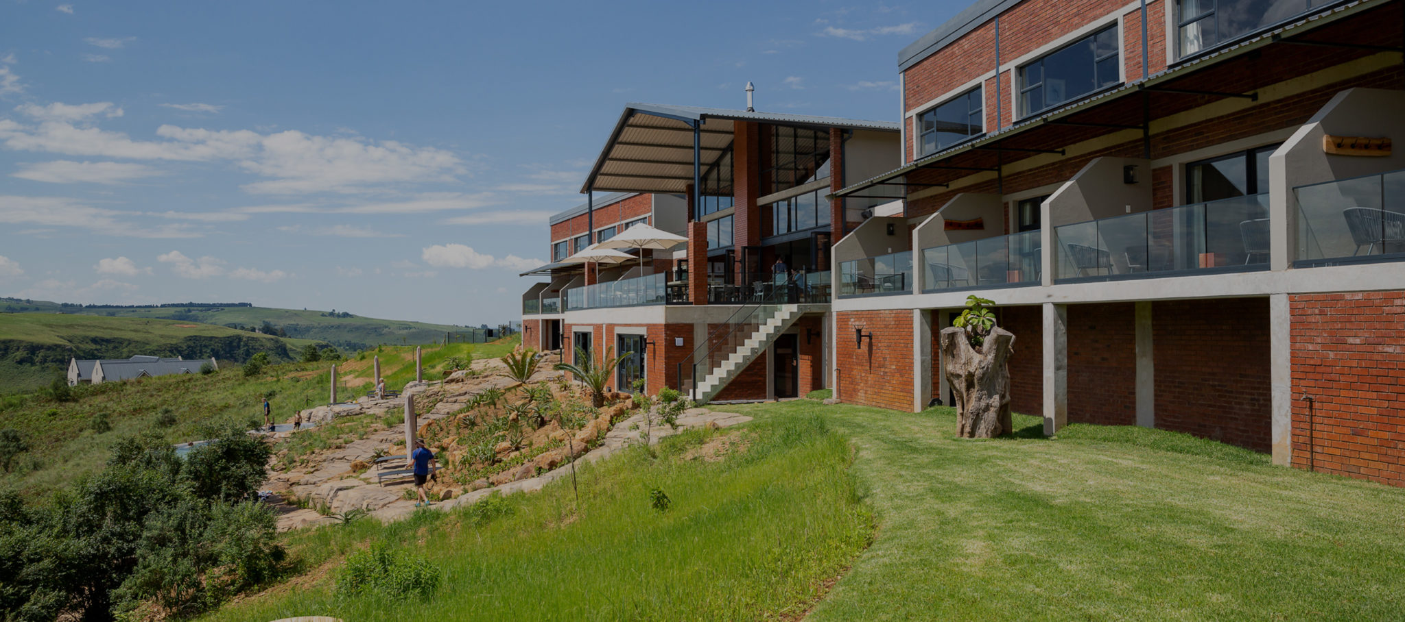 About – Dragonview Lodge